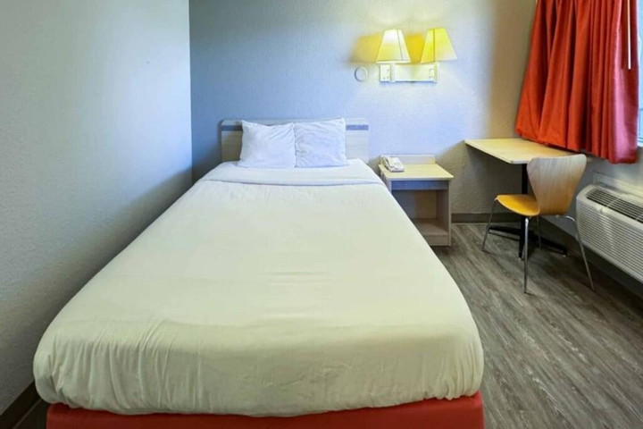 1 Full Bed  Non-smoking Kitchen - Casper, WY