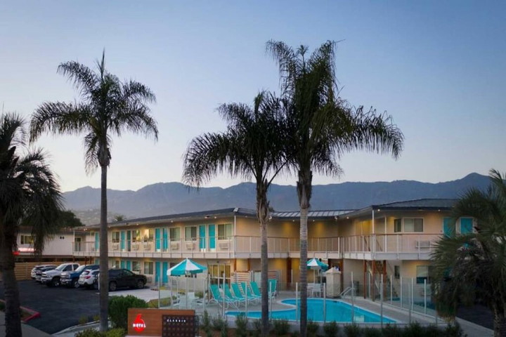 2 Full Beds Oceanside - New 60s Retro-style Decor - Montecito, CA