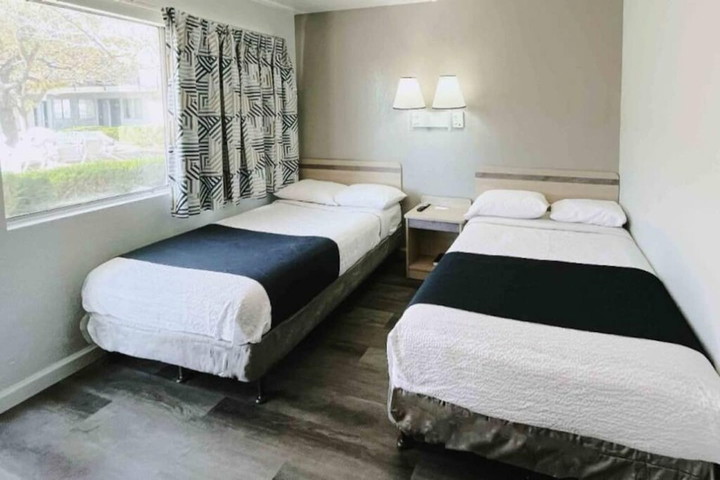 2 Full Beds Non-smoking - Holbrook, AZ