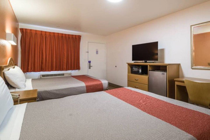 2 Queen Beds Non-smoking - Walnut Creek, CA