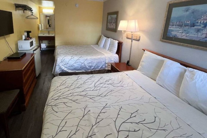 2 Full Beds Non-smoking - San Francisco, CA
