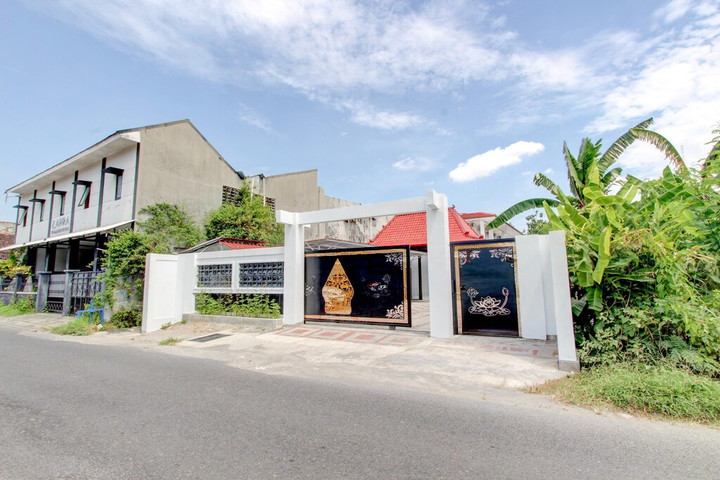 Teratai Inn Cozy Double Stay - Yogyakarta