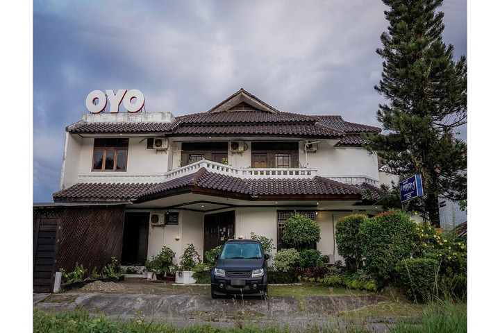 Suite Twin Near Pantai Padang - Padang
