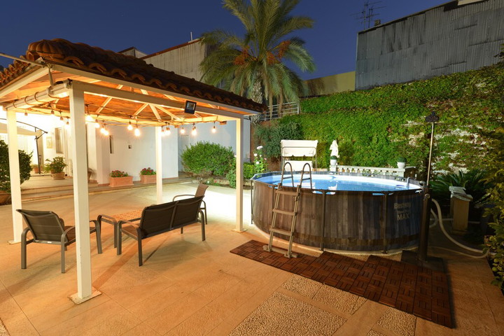 Il Giardino Delle Meraviglie Mit Privatpool - Floridia