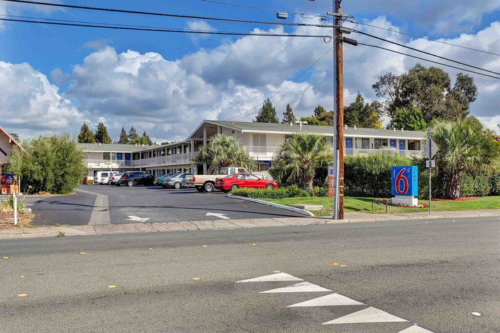 2 Queen Beds  Non-smoking - Sebastopol, CA