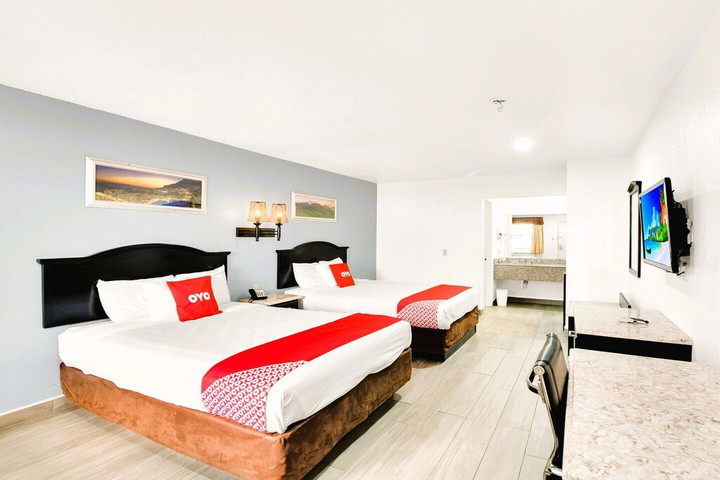 2 Queen Bed Smoking - Texas