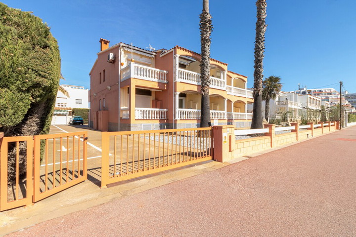 0017-bahia 4 1º C - Empuriabrava