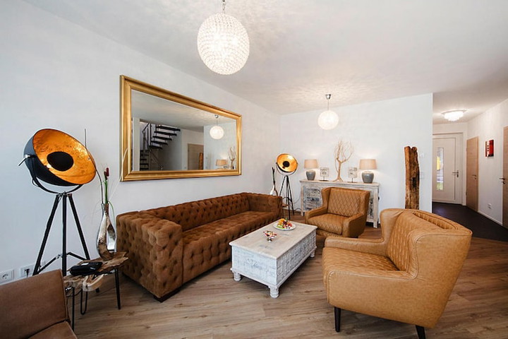 Luxus Appartement / 4 Personen - Strausberg