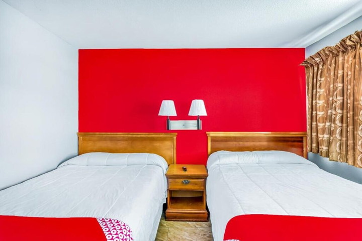2 Full Bed - Stafford, TX