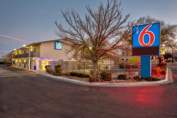 2 Full Beds  Non-smoking - Santa Fe, NM