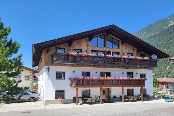 285117 - Reutte