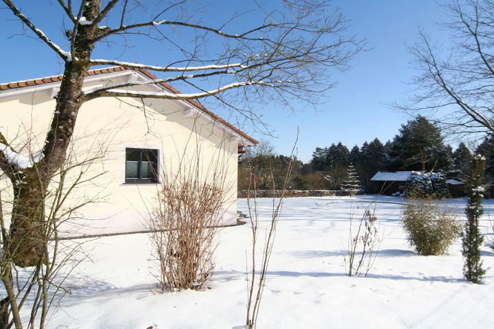 24424 - Luxembourg