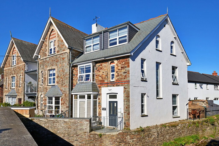 Riverview - Bude