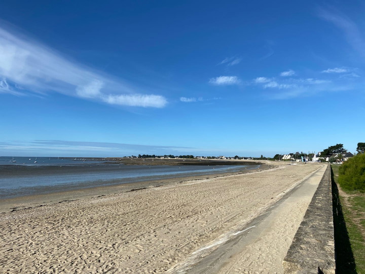 Front Beach House With Beach Access - Brittany