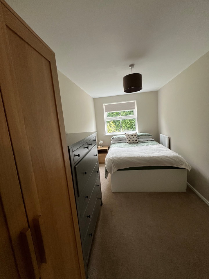 Cosy Open Plan First Floor Flat - East Sussex