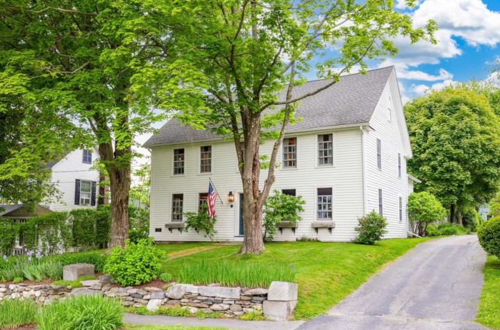 The 1782 Darling Home On The Litchfield Green - Litchfield, CT