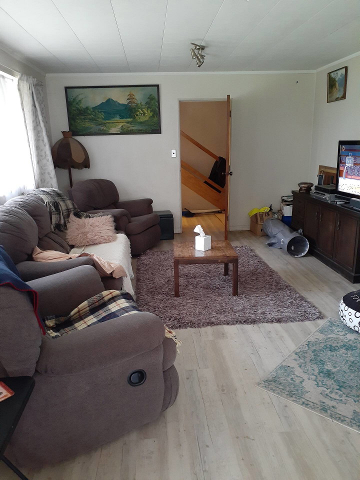 Family Home Spare Room - Katikati