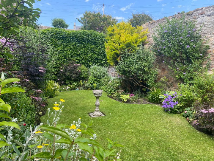 Walker's Neuk - Ground Floor Garden Apartment - Crail