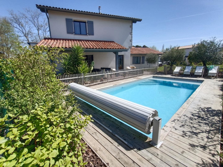 Villa Calme Avec Piscine à 5 Minutes De Biarritz - Biarritz