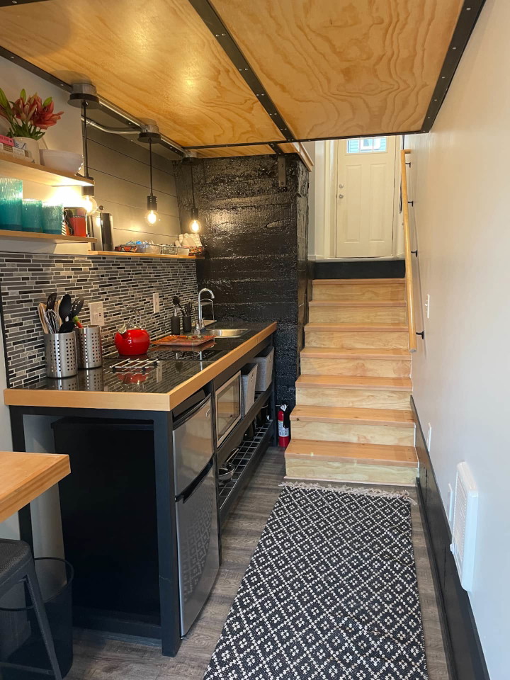Cozy Stadium District Studio - Tacoma, WA