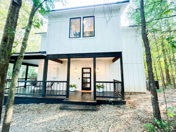 The Riser - Brand New Hideaway In Broken Bow! - Broken Bow, OK