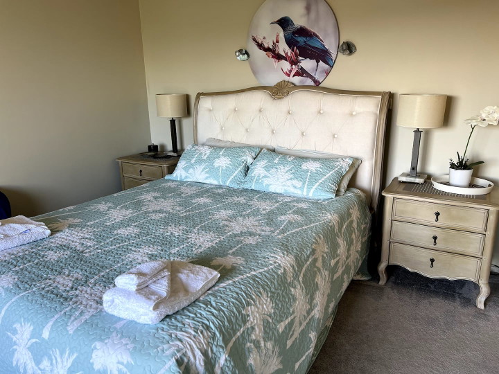 Hokianga Blue
Studio Unit - Opononi