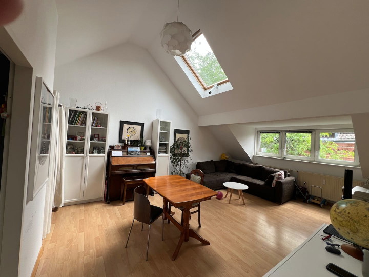 Bright & Cozy Flat In Colognes Coolest Quarter - Cologne