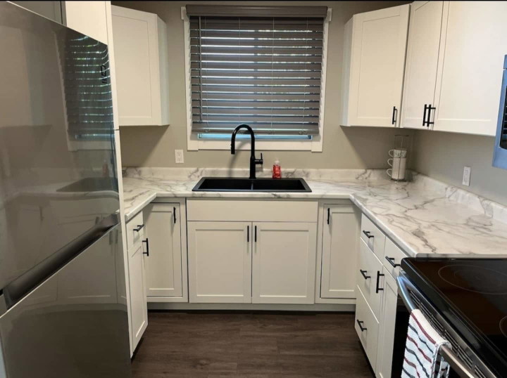 Great Area 2 Bedroom House In Quiet Neighborhood - Greater Sudbury