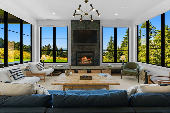 Resolute Ridge: Meadow House - Bozeman - Bozeman