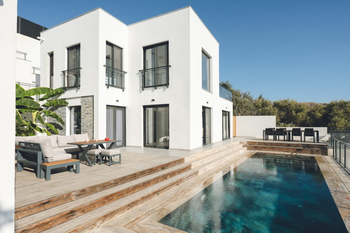 A Dream Overlooking The Sea: Villa With A Pool In Bodrum - Gümüşlük
