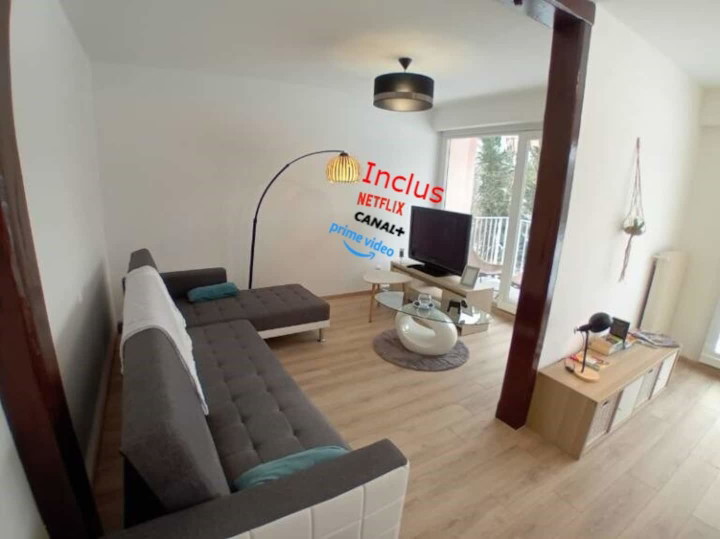 "Vue Du Doubs" : T4 Cosy Rénové Et Très Bien Situé - Audincourt