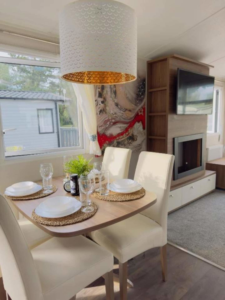 The Cozy Lakeside Escape /8 Beds/billing Aquadrome - Northampton
