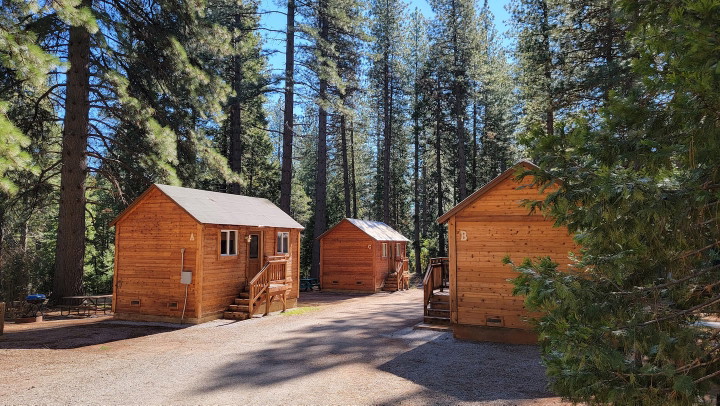 Camping Cabin B With Shared Bathrooms & Showers - Californie