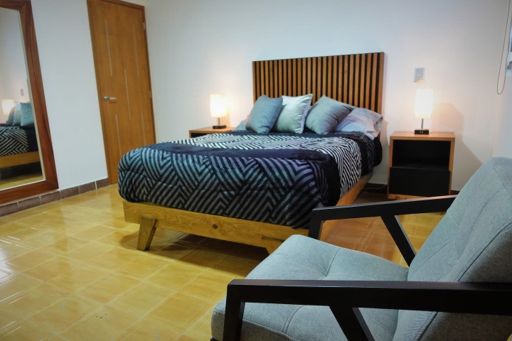 Casa Cómoda, Con Aire A.c. Y Excelente Ubicación. - Guadalajara