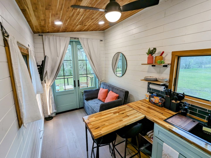 "Bari" Tiny House-quiet Retreat - Hammond, LA