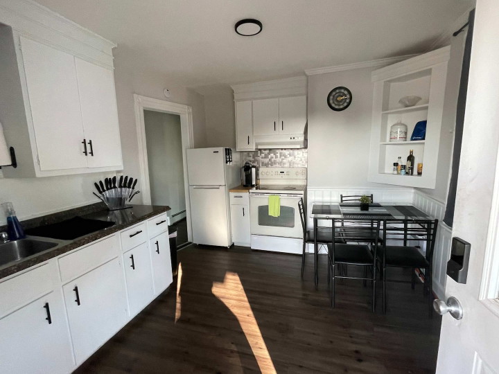 Private Apt In Middletown-wesleyan 101 - Cromwell, CT