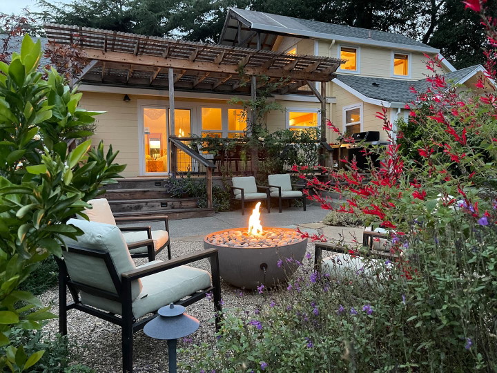Artful Eco Retreat Pool, Hot Tub, Sebastopol - Sebastopol, CA