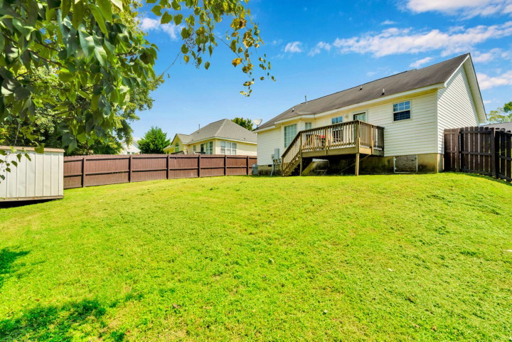 Fenced 3br Near Hospitals | Dog-friendly + Grill - Belmont, NC