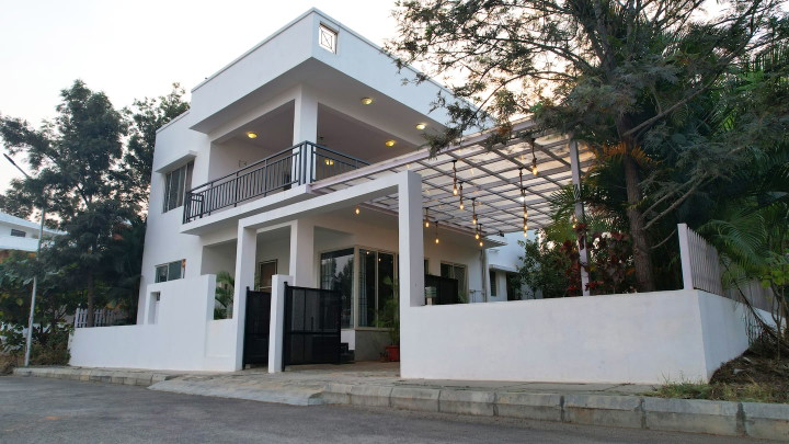 The Oakwood | 4 Bhk | Tennis Court  Cricket - Nandi Hills