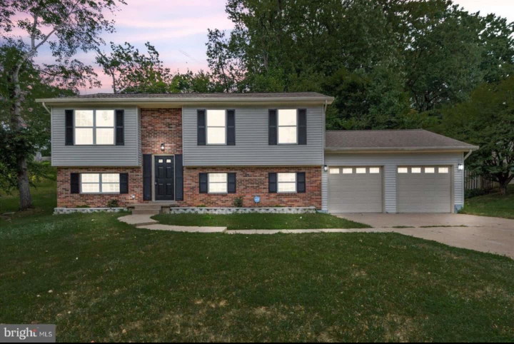 3 Bedrooms Near Quantico - Dumfries, VA