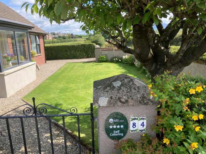 Burnside Cottage Nitb 4* - 蘇格蘭