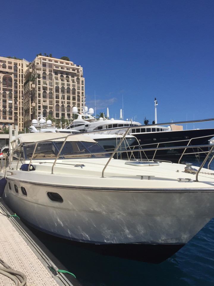 Charmant Bateau Au Port De Monte-carlo - Monte Carlo