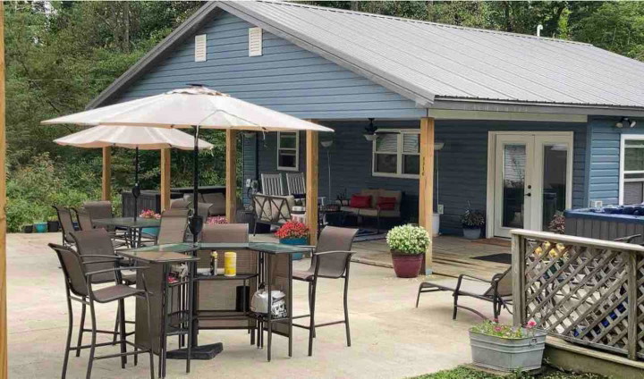Mountain Clay Hideaway Couples Retreat W/ Hot Tub - Ohiopyle, PA