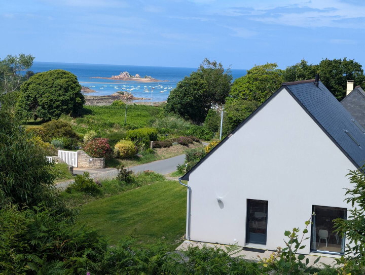 Castel Milon - Gîte à 2 Pas De La Mer Buguélès - Plougrescant