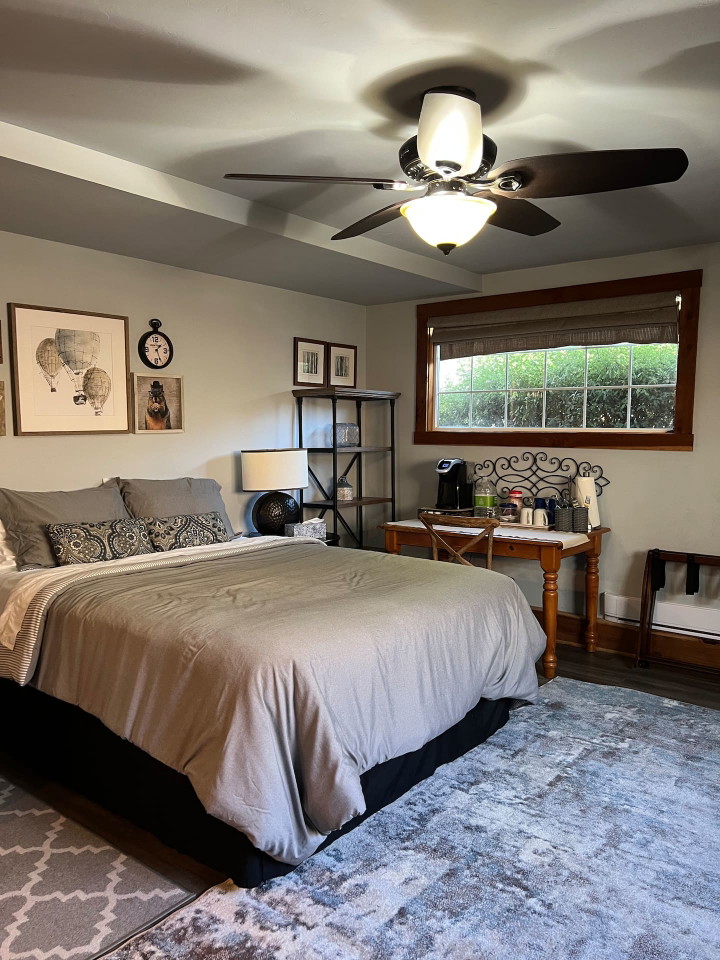 Queen Studio Apartment - San Jose, CA