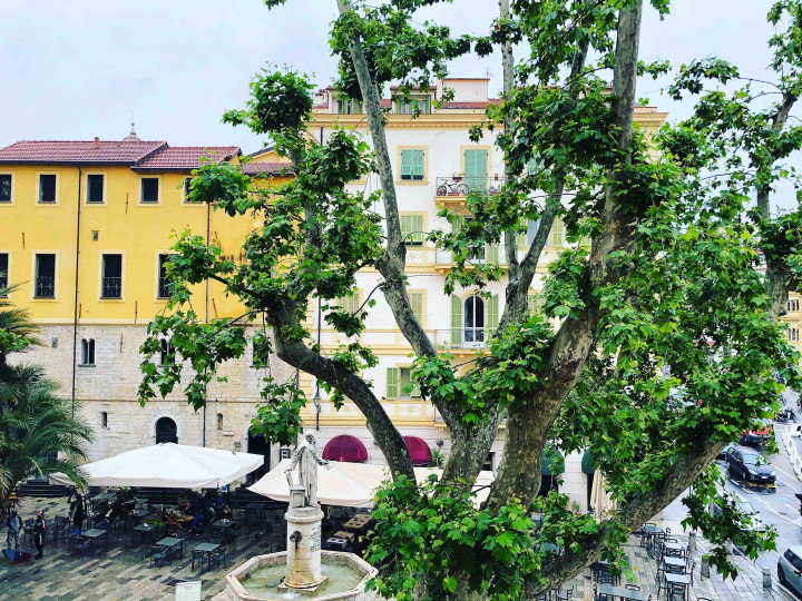 Lp1-sanremo Vos Vacances Au Cœur De La Ville. - Sanremo