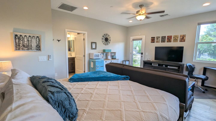 Modern Old Town Studio | Near Sedona/jerome - Cottonwood, AZ