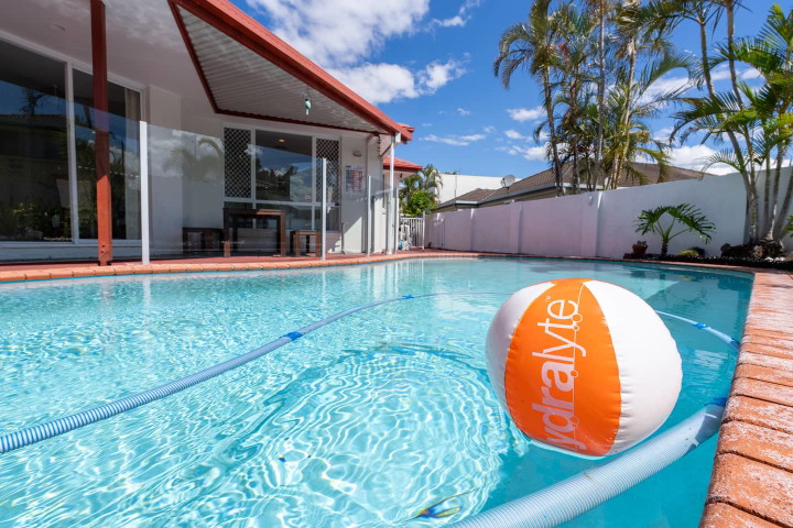 4 Brd Getaway House With Pool - Gold Coast