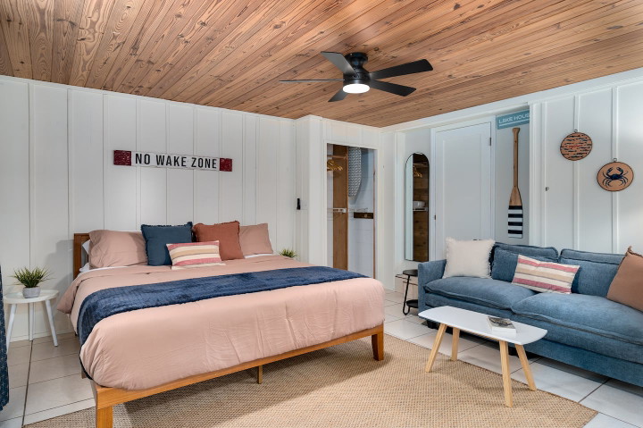 Hip Orlando Studio Nearby Restaurants & Parks! - Winter Park, FL