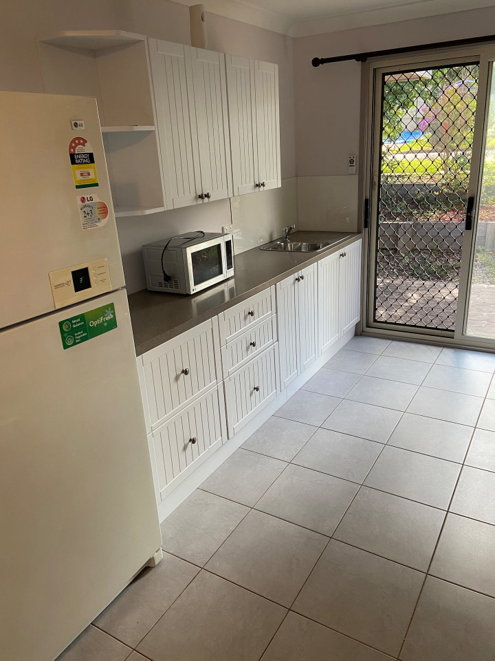 1pm Checkout On Sundays! Spacious Modern Studio - Blacktown